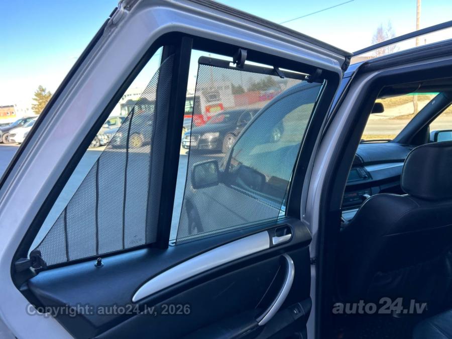 Pelēks BMW X5 2003 Tartu, ar dzinēja tilpumu 3.00 L un nobraukumu 330 tūkst. km par 3900 €, foto 9 vietnē AUTOMOTO.COM.LV