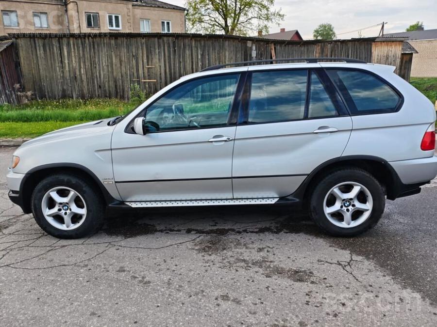 Grey BMW X5 2003 in Daugavpils, with an engine capacity of 3.00 L and mileage of 352 thousand km for 3400 €, photo 7 on AUTOMOTO.COM.LV