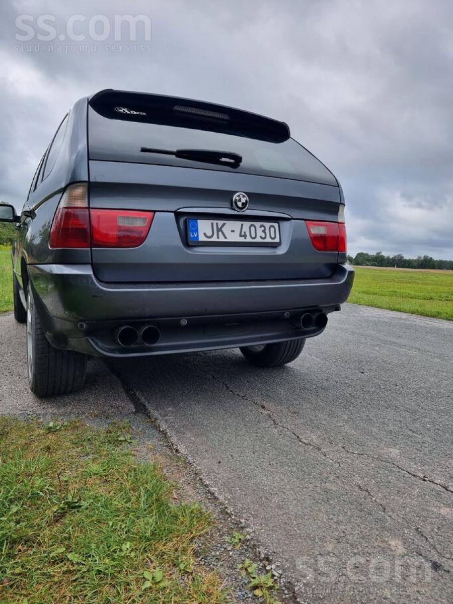 Pelēks BMW X5 2003 Valmiera, ar dzinēja tilpumu 3.00 L un nobraukumu 377 tūkst. km par 4600 €, foto 4 vietnē AUTOMOTO.COM.LV