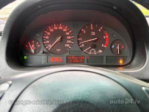 Grey BMW X5 2003 in Rapla, with an engine capacity of 2.90 L and mileage of 0 thousand km for 1499 €, photo 12 on AUTOMOTO.COM.LV