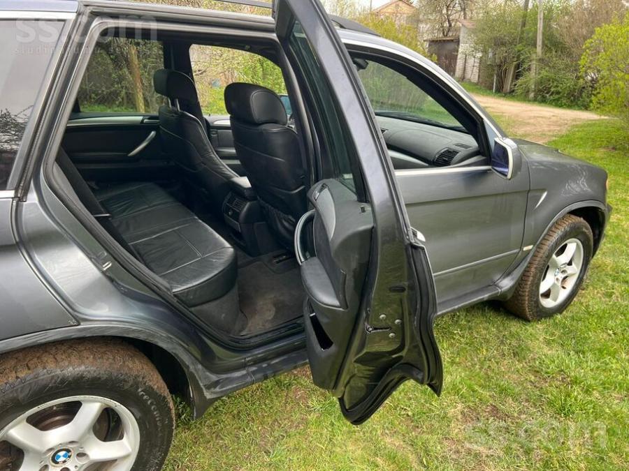 Pelēks BMW X5 2003 Rīga, ar dzinēja tilpumu 3.00 L un nobraukumu 354 tūkst. km par 3490 €, foto 15 vietnē AUTOMOTO.COM.LV