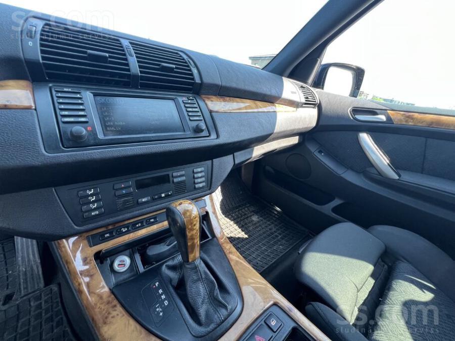 Pelēks BMW X5 2003 Rīga, ar dzinēja tilpumu 3.00 L un nobraukumu 412 tūkst. km par 3790 €, foto 11 vietnē AUTOMOTO.COM.LV