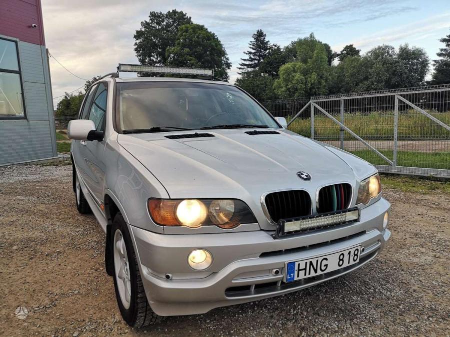 Grey BMW X5 2003 in Klaipeda, with an engine capacity of 3.00 L and mileage of 300 thousand km for 4400 €, photo 3 on AUTOMOTO.COM.LV