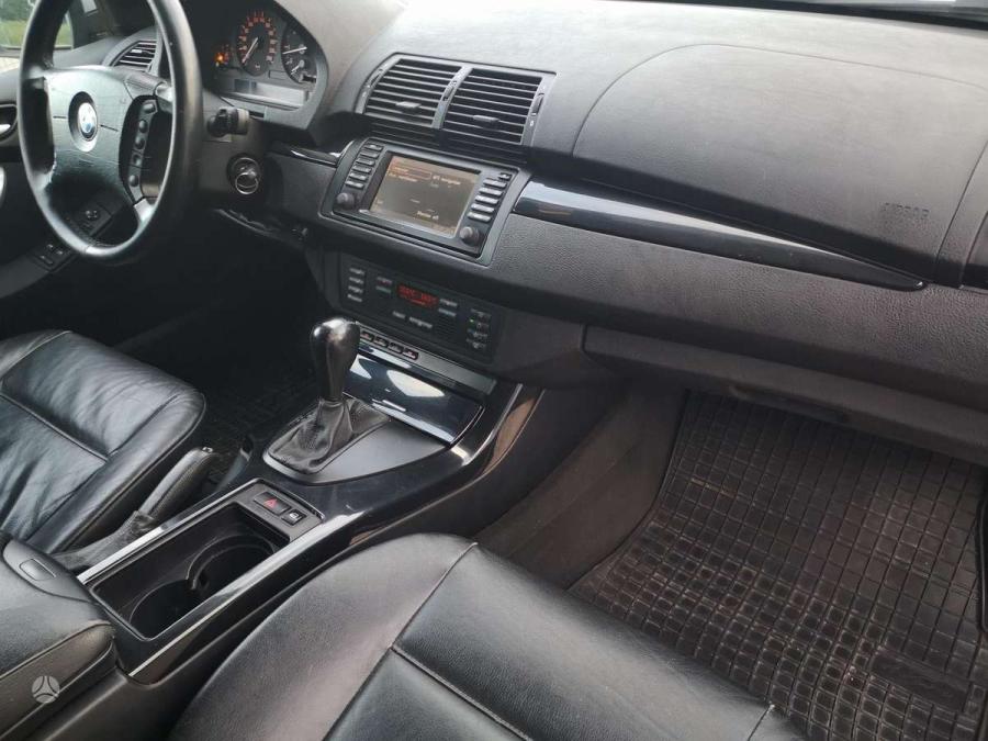 Grey BMW X5 2003 in Klaipeda, with an engine capacity of 3.00 L and mileage of 300 thousand km for 4400 €, photo 17 on AUTOMOTO.COM.LV