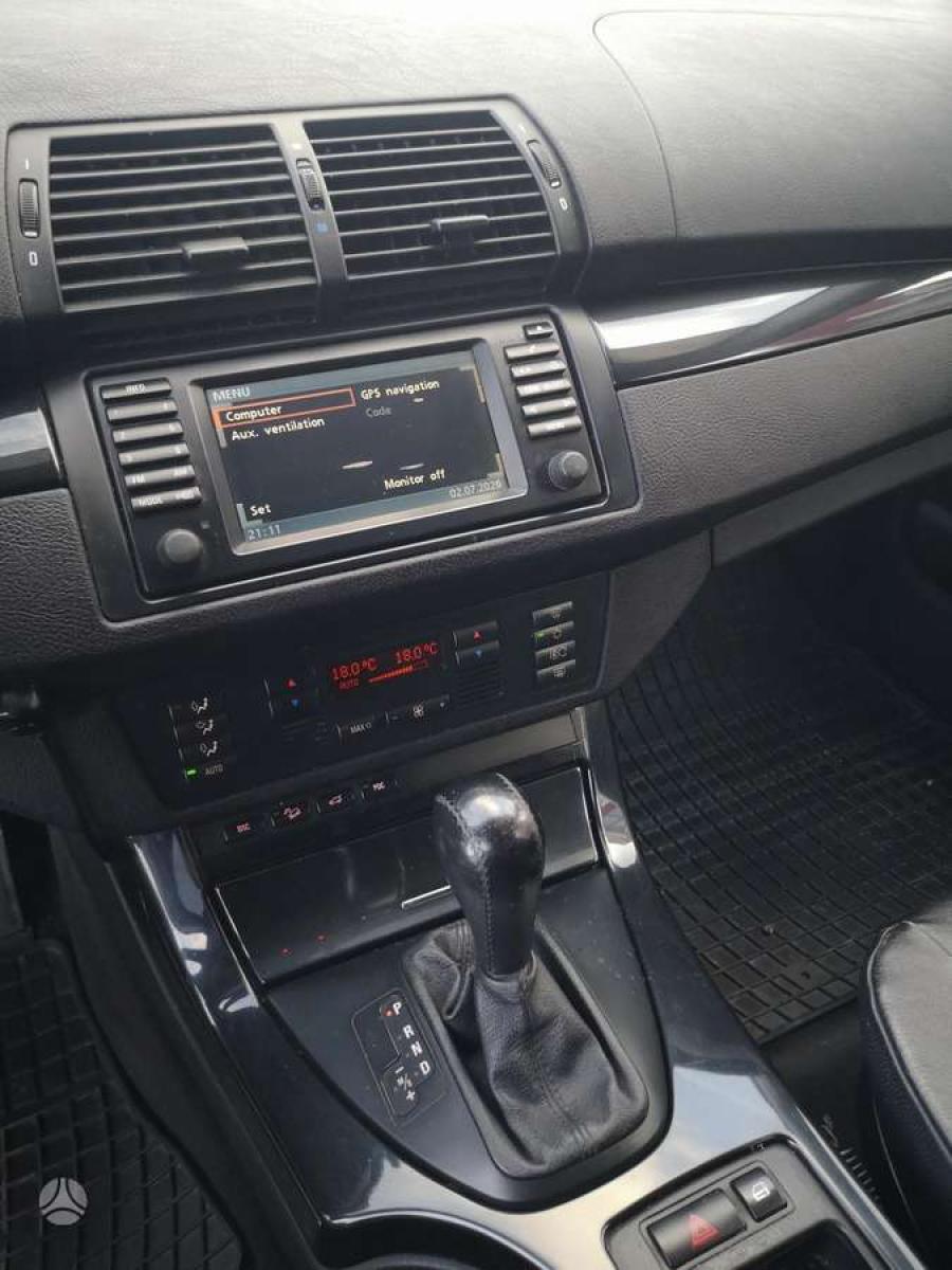 Grey BMW X5 2003 in Klaipeda, with an engine capacity of 3.00 L and mileage of 300 thousand km for 4400 €, photo 22 on AUTOMOTO.COM.LV