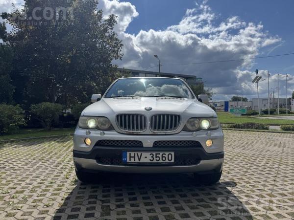 Grey BMW X5 2003 in Riga, with an engine capacity of 3.00 L and mileage of 323 thousand km for 6000 €, photo 2 on AUTOMOTO.COM.LV