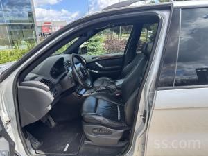 Grey BMW X5 2003 in Riga, with an engine capacity of 3.00 L and mileage of 323 thousand km for 6000 €, photo 7 on AUTOMOTO.COM.LV