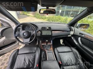 Grey BMW X5 2003 in Riga, with an engine capacity of 3.00 L and mileage of 323 thousand km for 6000 €, photo 8 on AUTOMOTO.COM.LV
