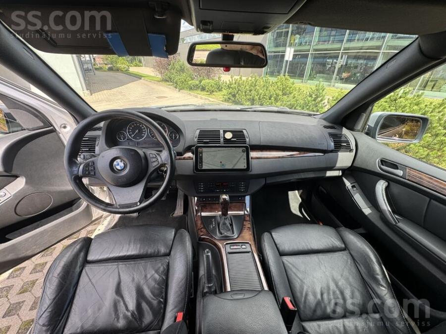 Grey BMW X5 2003 in Riga, with an engine capacity of 3.00 L and mileage of 323 thousand km for 6000 €, photo 8 on AUTOMOTO.COM.LV
