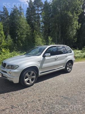 Grey BMW X5 2003 in Riga, with an engine capacity of 3.00 L and mileage of 300 thousand km for 4000 €, photo 3 on AUTOMOTO.COM.LV
