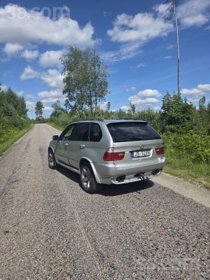 Grey BMW X5 2003 in Riga, with an engine capacity of 3.00 L and mileage of 300 thousand km for 4000 €, photo 4 on AUTOMOTO.COM.LV