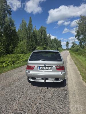 Grey BMW X5 2003 in Riga, with an engine capacity of 3.00 L and mileage of 300 thousand km for 4000 €, photo 5 on AUTOMOTO.COM.LV