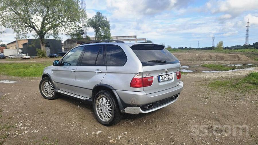 Pelēks BMW X5 2003 Jelgava, ar dzinēja tilpumu 4.60 L un nobraukumu 191 tūkst. km par 6500 €, foto 8 vietnē AUTOMOTO.COM.LV