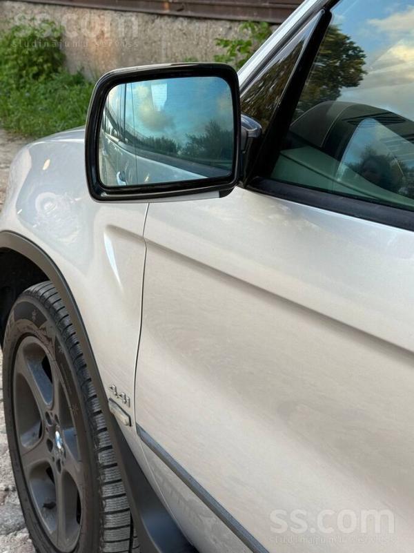 Pelēks BMW X5 2003 Rīga, ar dzinēja tilpumu 4.40 L un nobraukumu 370 tūkst. km par 4300 €, foto 4 vietnē AUTOMOTO.COM.LV