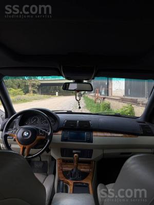 Pelēks BMW X5 2003 Rīga, ar dzinēja tilpumu 4.40 L un nobraukumu 370 tūkst. km par 4300 €, foto 5 vietnē AUTOMOTO.COM.LV