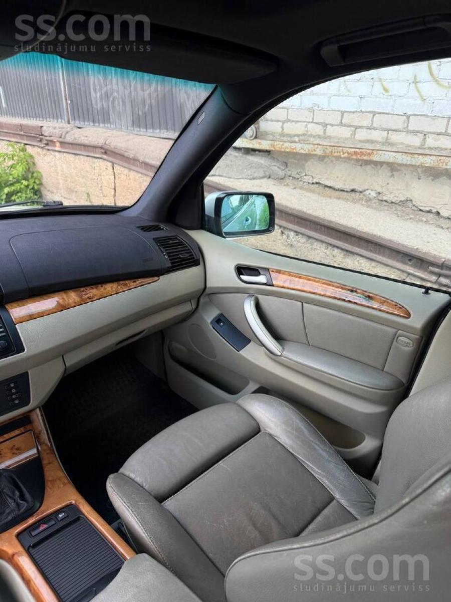 Pelēks BMW X5 2003 Rīga, ar dzinēja tilpumu 4.40 L un nobraukumu 370 tūkst. km par 4300 €, foto 6 vietnē AUTOMOTO.COM.LV