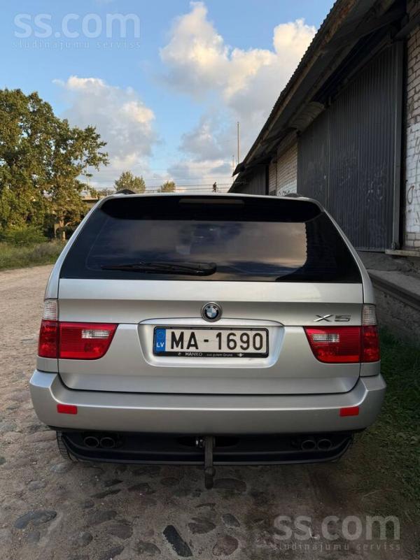 Pelēks BMW X5 2003 Rīga, ar dzinēja tilpumu 4.40 L un nobraukumu 370 tūkst. km par 4300 €, foto 10 vietnē AUTOMOTO.COM.LV