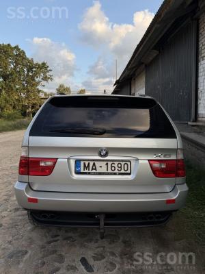 Pelēks BMW X5 2003 Rīga, ar dzinēja tilpumu 4.40 L un nobraukumu 370 tūkst. km par 4300 €, foto 11 vietnē AUTOMOTO.COM.LV