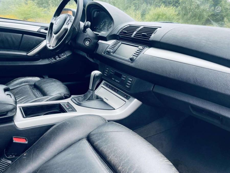 Pelēks BMW X5 2003 Viļņa, ar dzinēja tilpumu 2.93 L un nobraukumu 432 tūkst. km par 1600 €, foto 7 vietnē AUTOMOTO.COM.LV
