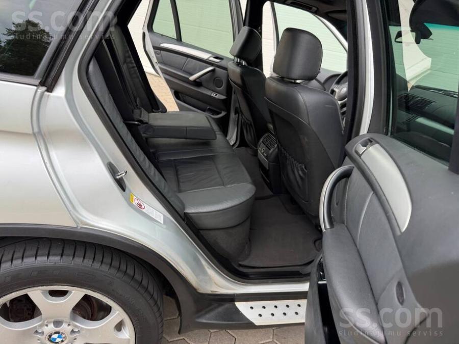 Pelēks BMW X5 2003 Rīga, ar dzinēja tilpumu 3.00 L un nobraukumu 0 tūkst. km par 5750 €, foto 20 vietnē AUTOMOTO.COM.LV