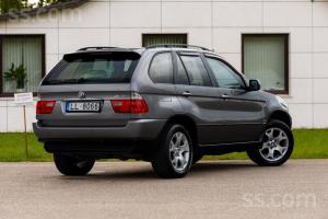 Grey BMW X5 2004 in Jelgava, with an engine capacity of 3.00 L and mileage of 0 thousand km for 3200 €, photo 6 on AUTOMOTO.COM.LV