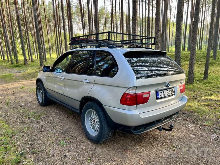 Grey BMW X5 2004 in Valmiera, with an engine capacity of 3.00 L and mileage of 389 thousand km for 4900 €, photo 4 on AUTOMOTO.COM.LV