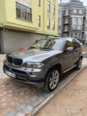 Grey BMW X5 2004 in Riga, with an engine capacity of 3.00 L and mileage of 421 thousand km for 6500 €, photo 2 on AUTOMOTO.COM.LV