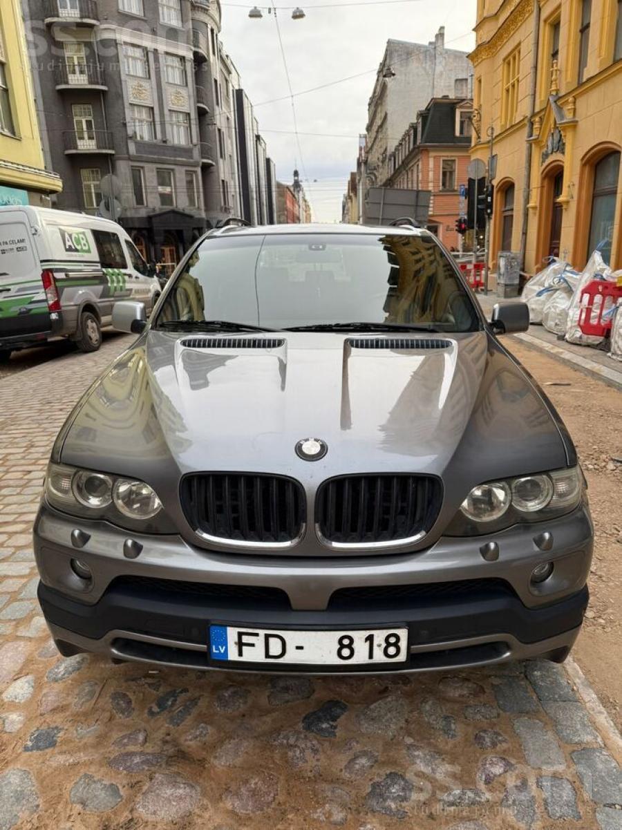 Grey BMW X5 2004 in Riga, with an engine capacity of 3.00 L and mileage of 421 thousand km for 6500 €, photo 3 on AUTOMOTO.COM.LV