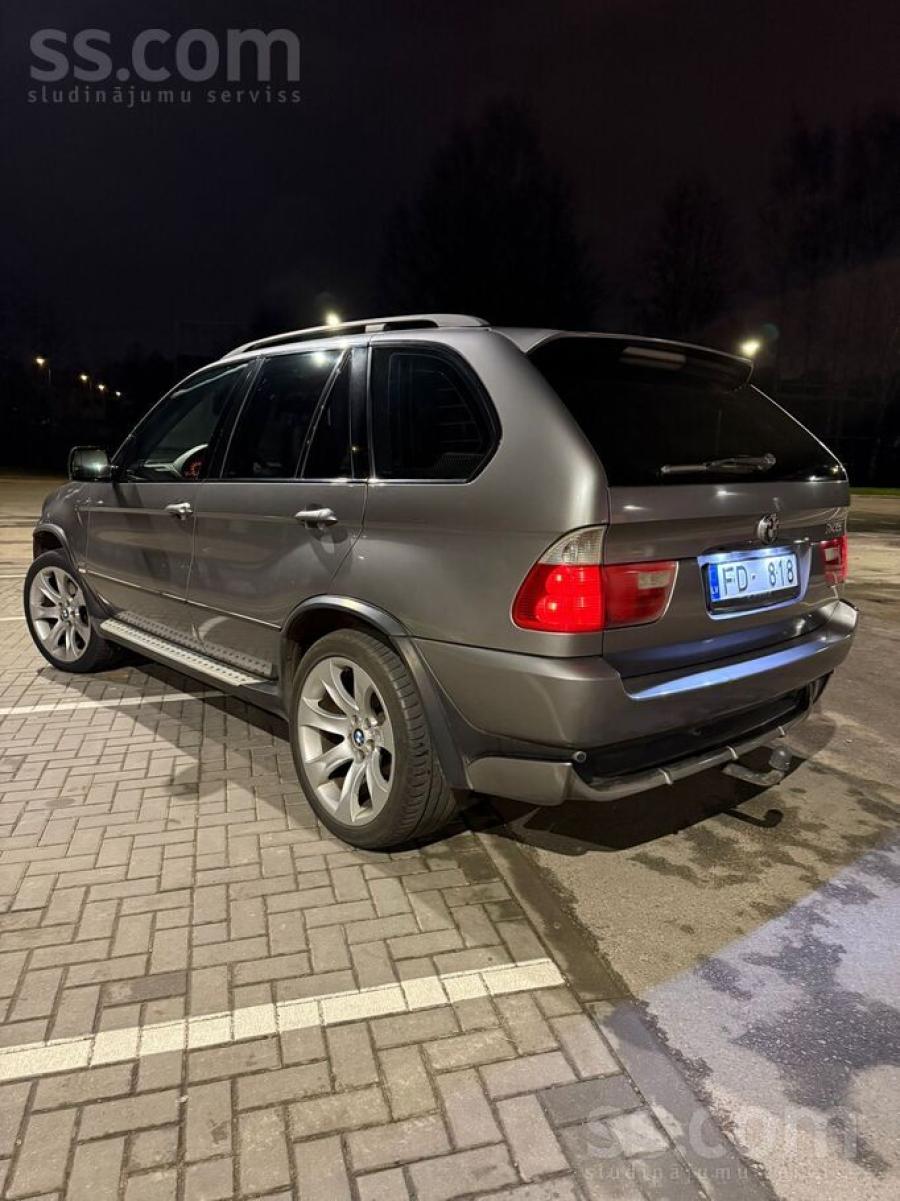 Grey BMW X5 2004 in Riga, with an engine capacity of 3.00 L and mileage of 421 thousand km for 6500 €, photo 8 on AUTOMOTO.COM.LV