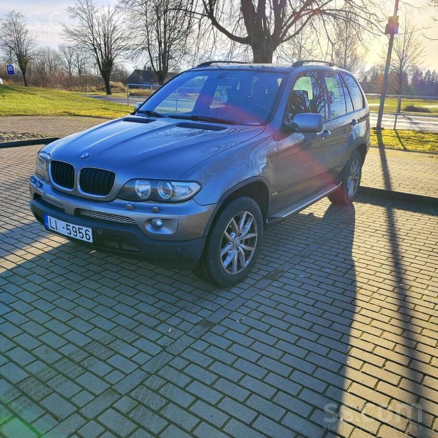 Pelēks BMW X5 2004 Liepāja, ar dzinēja tilpumu 3.00 L un nobraukumu 311 tūkst. km par 4500 €, foto 1 vietnē AUTOMOTO.COM.LV