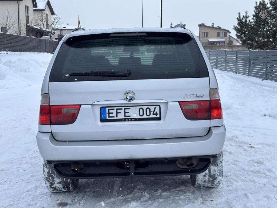 Grey BMW X5 2004 in Vilnius, with an engine capacity of 2.99 L and mileage of 330 thousand km for 3500 €, photo 4 on AUTOMOTO.COM.LV
