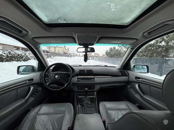 Pelēks BMW X5 2004 Viļņa, ar dzinēja tilpumu 2.99 L un nobraukumu 330 tūkst. km par 3500 €, foto 8 vietnē AUTOMOTO.COM.LV