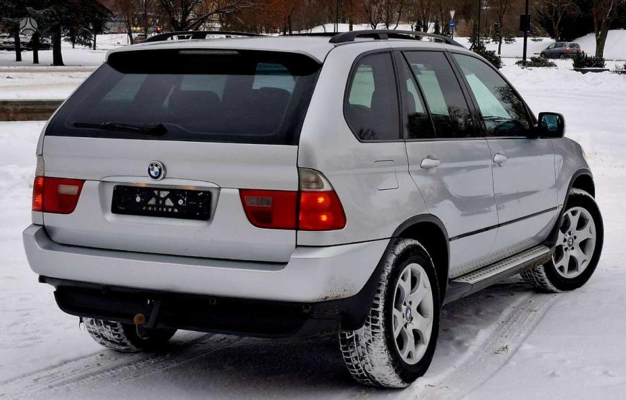 Grey BMW X5 2004 in Alytus, with an engine capacity of 2.93 L and mileage of 276 thousand km for 3950 €, photo 3 on AUTOMOTO.COM.LV