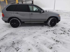 Grey BMW X5 2004 in Sirvintos, with an engine capacity of 2.99 L and mileage of 196 thousand km for 5000 €, photo 3 on AUTOMOTO.COM.LV