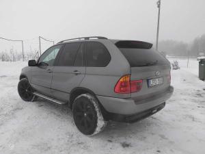 Grey BMW X5 2004 in Sirvintos, with an engine capacity of 2.99 L and mileage of 196 thousand km for 5000 €, photo 7 on AUTOMOTO.COM.LV