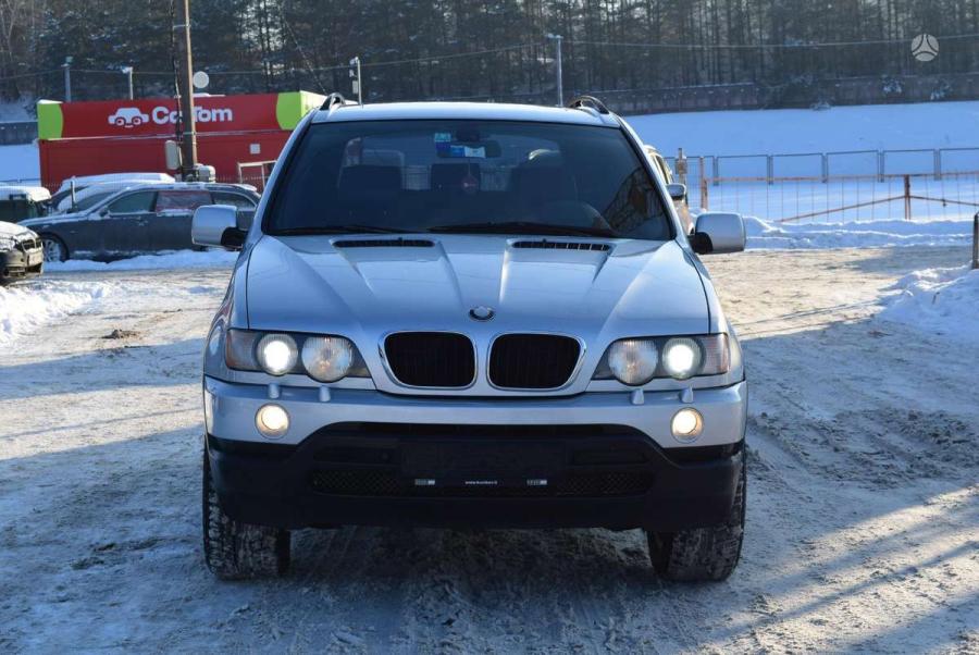 Pelēks BMW X5 2004 Viļņa, ar dzinēja tilpumu 2.93 L un nobraukumu 276 tūkst. km par 5250 €, foto 2 vietnē AUTOMOTO.COM.LV