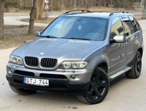 Grey BMW X5 2004 in Radviliskis, with an engine capacity of 3.00 L and mileage of 310 thousand km for 3490 €, photo  on AUTOMOTO.COM.LV