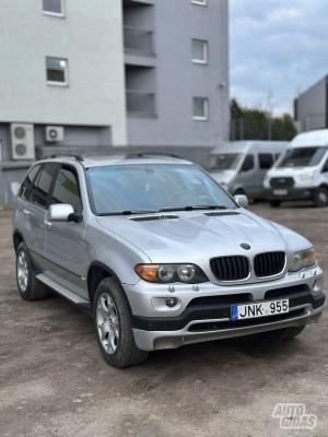 Grey BMW X5 2004 in Vilnius, with an engine capacity of 3.00 L and mileage of 440 thousand km for 2700 €, photo  on AUTOMOTO.COM.LV