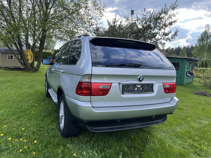 Pelēks BMW X5 2004 Viļņa, ar dzinēja tilpumu 3.00 L un nobraukumu 411 tūkst. km par 4200 €, foto 4 vietnē AUTOMOTO.COM.LV