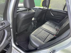 Pelēks BMW X5 2004 Viļņa, ar dzinēja tilpumu 3.00 L un nobraukumu 411 tūkst. km par 4200 €, foto 7 vietnē AUTOMOTO.COM.LV
