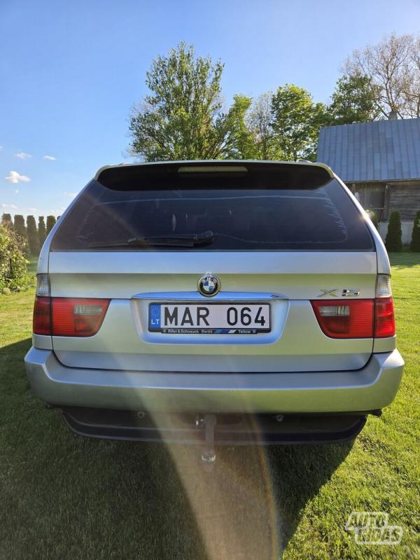 Grey BMW X5 2004 in Vilnius, with an engine capacity of 3.00 L and mileage of 323 thousand km for 4150 €, photo 5 on AUTOMOTO.COM.LV