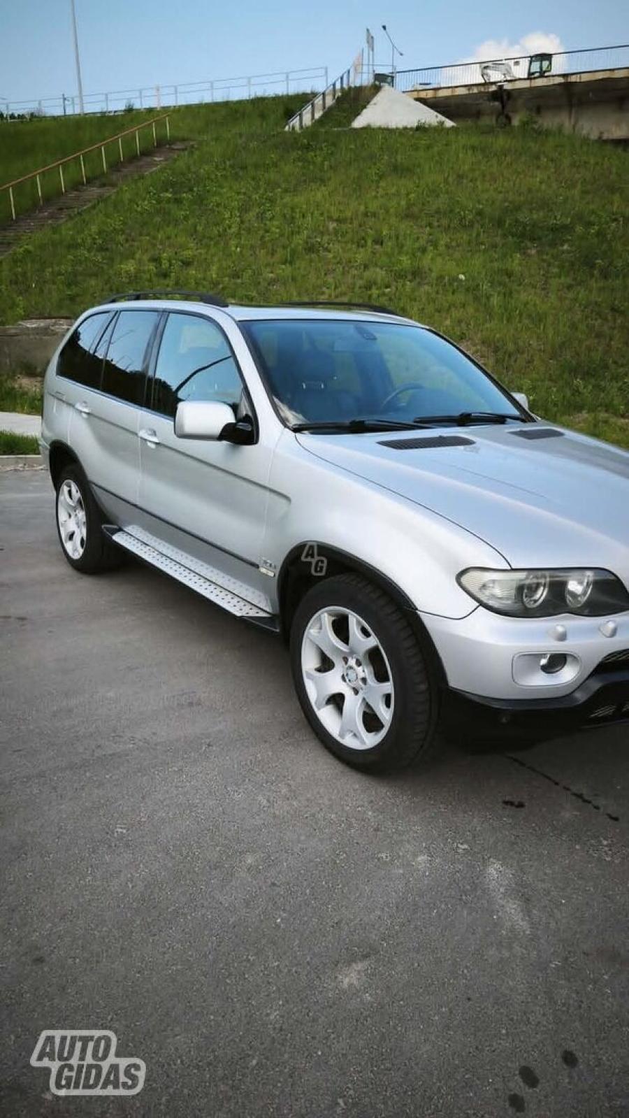 Grey BMW X5 2004 in Kaunas, with an engine capacity of 3.00 L and mileage of 404 thousand km for 4200 €, photo 1 on AUTOMOTO.COM.LV