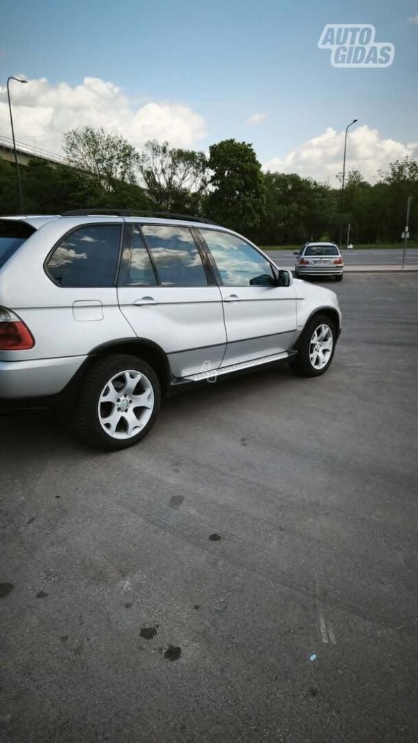 Grey BMW X5 2004 in Kaunas, with an engine capacity of 3.00 L and mileage of 404 thousand km for 4200 €, photo 5 on AUTOMOTO.COM.LV