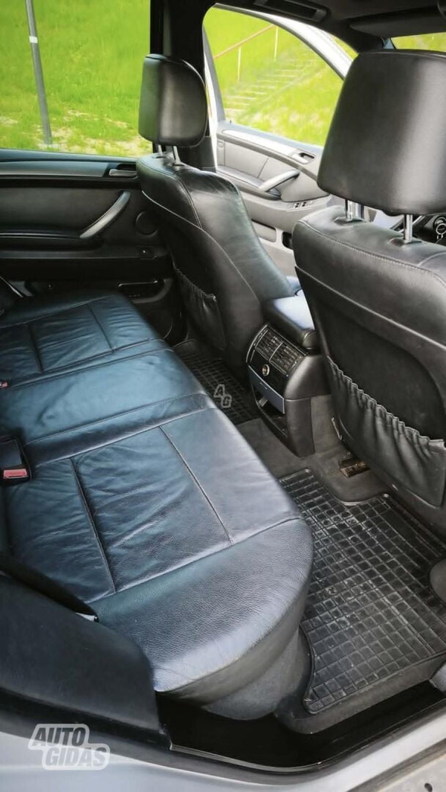 Grey BMW X5 2004 in Kaunas, with an engine capacity of 3.00 L and mileage of 404 thousand km for 4200 €, photo 12 on AUTOMOTO.COM.LV