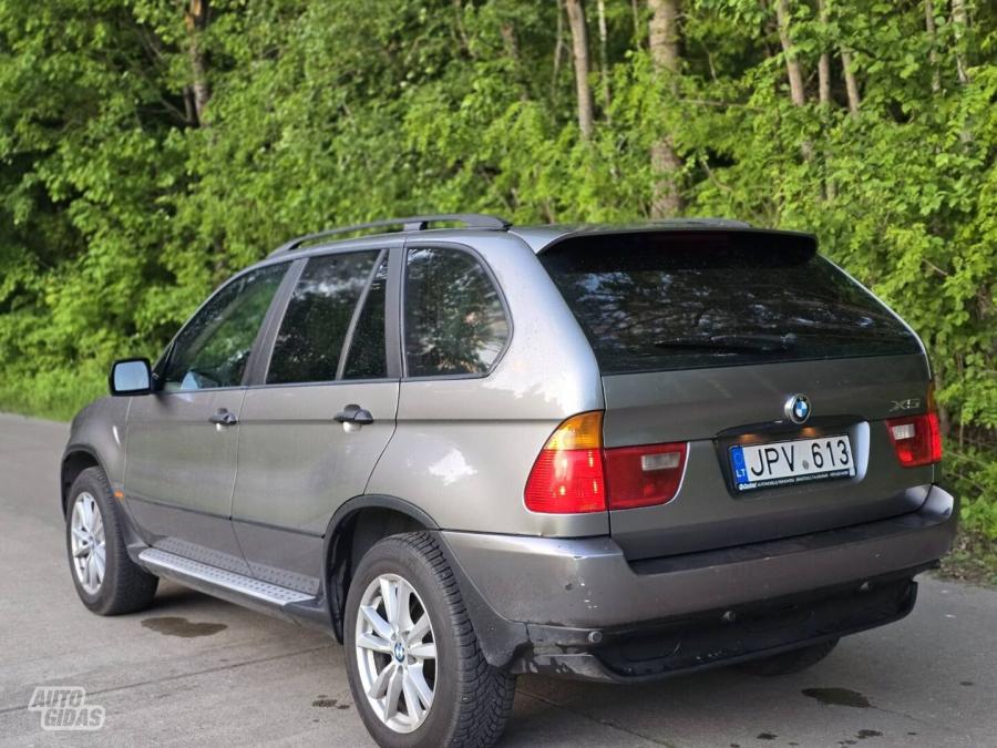 Pelēks BMW X5 2004 Viļņa, ar dzinēja tilpumu 3.00 L un nobraukumu 393 tūkst. km par 3100 €, foto 9 vietnē AUTOMOTO.COM.LV
