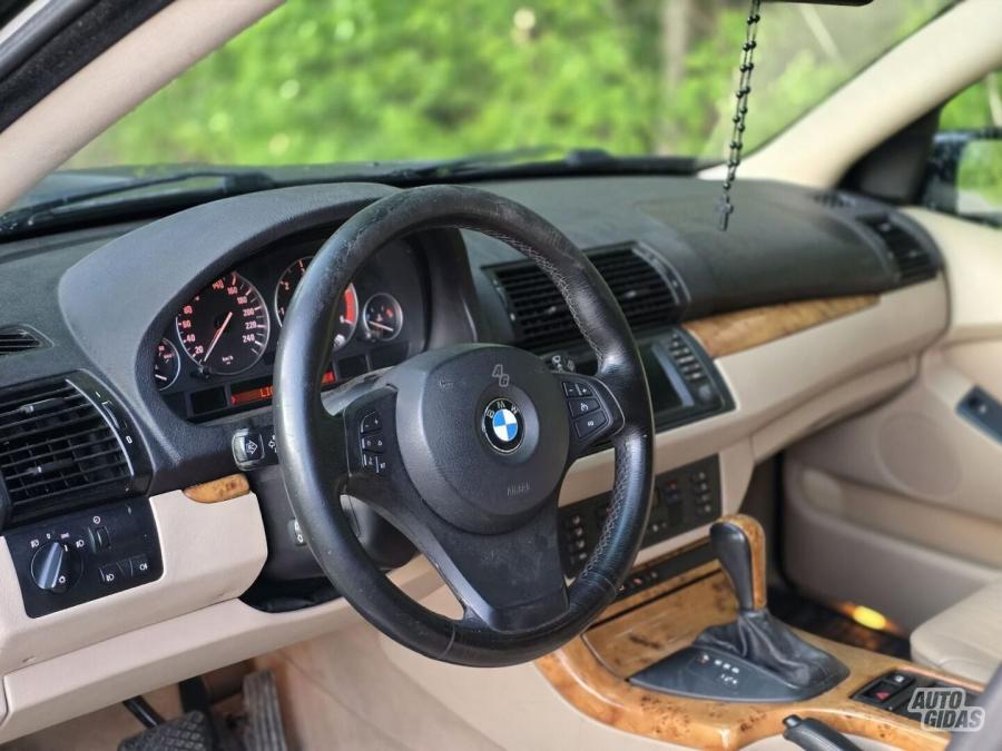Pelēks BMW X5 2004 Viļņa, ar dzinēja tilpumu 3.00 L un nobraukumu 393 tūkst. km par 3100 €, foto 11 vietnē AUTOMOTO.COM.LV