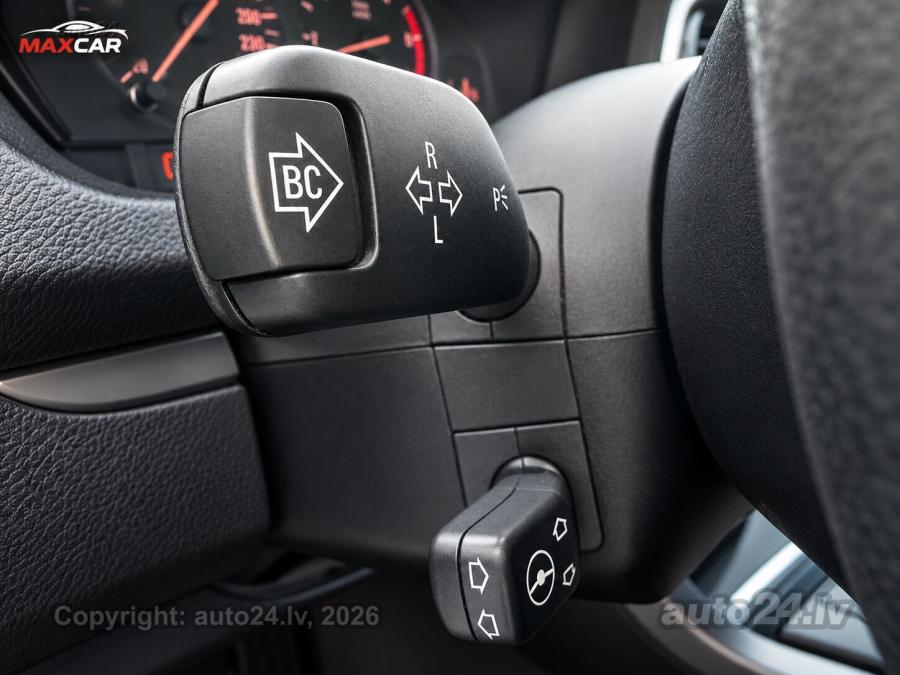 Pelēks BMW X5 2004 Tallina, ar dzinēja tilpumu 3.00 L un nobraukumu 261 tūkst. km par 4399 €, foto 12 vietnē AUTOMOTO.COM.LV