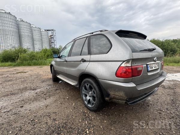 Grey BMW X5 2004 in Gulbene, with an engine capacity of 3.00 L and mileage of 341 thousand km for 4300 €, photo 5 on AUTOMOTO.COM.LV