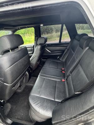 Pelēks BMW X5 2004 Gulbene, ar dzinēja tilpumu 3.00 L un nobraukumu 341 tūkst. km par 4300 €, foto 9 vietnē AUTOMOTO.COM.LV