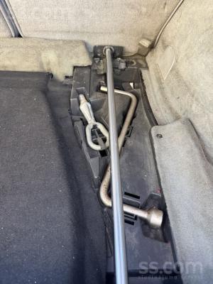 Pelēks BMW X5 2004 Daugavpils, ar dzinēja tilpumu 3.00 L un nobraukumu 320 tūkst. km par 3200 €, foto 11 vietnē AUTOMOTO.COM.LV